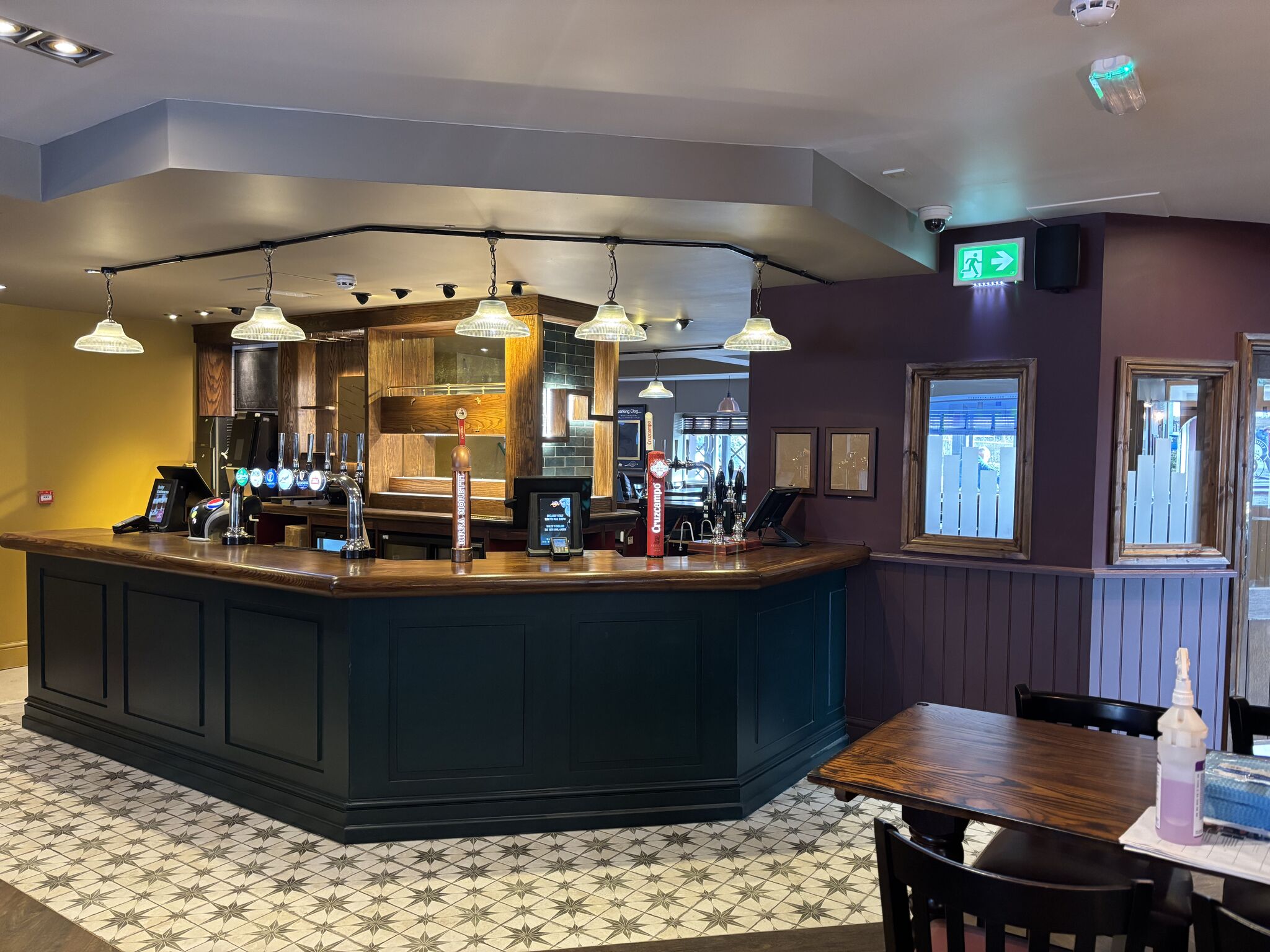 Sparking Clog | Beechcroft